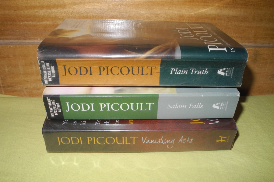 What is the basic premise of "Nineteen Minutes" by Jodi Picoult? - The ...